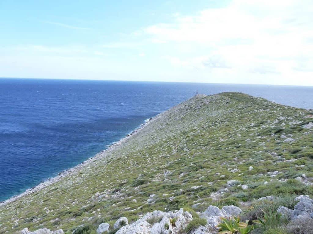 4 Gates of Hades Locations Not To Miss in Greece - Mindful Experiences ...